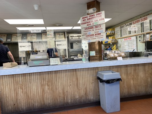 BILL CAHILL’S SUPER SUBS - Updated December 2025 - 38 Photos & 133 ...