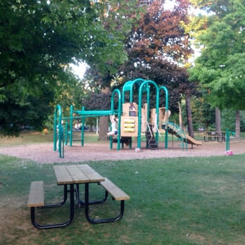 SIMCOE PARK - Updated December 2025 - 31 Photos - 169 King Street ...