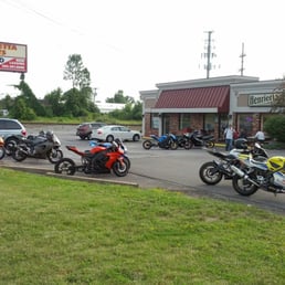 HENRIETTA HOTS - Updated July 2025 - 107 Photos & 144 Reviews - 4018 W ...