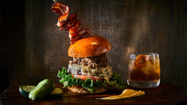 HIVE AND HONEY ROOFTOP BAR - Updated October 2025 - 1043 Photos & 895 ...