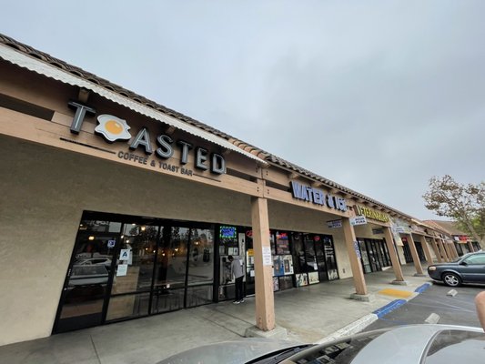 TOASTED - 109 Photos & 86 Reviews - 6160 Arlington Ave, Riverside, CA ...