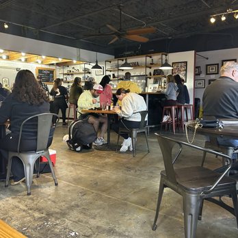 THE BOOZY PIG - Updated July 2025 - 546 Photos & 219 Reviews - 3255 ...