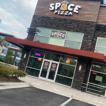 SPACE PIE HOUSE - Updated October 2025 - 34 Photos & 20 Reviews - 14866 Old Saint Augustine Rd ...
