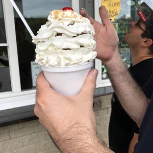 SUNDAES RESTAURANT & ICE CREAM PARLOR - 15 Photos & 33 Reviews - 36422 ...