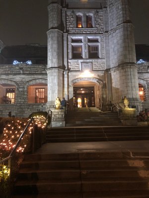 PYTHIAN CASTLE - 76 Photos & 45 Reviews - 1451 E Pythian St ...