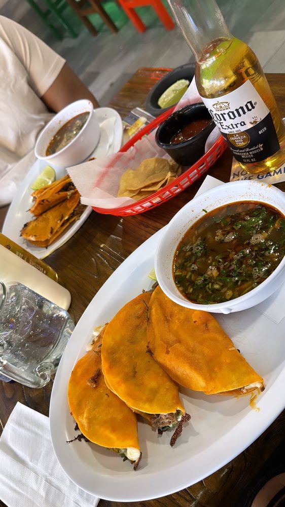 TACO INN - Updated December 2025 - 79 Photos & 46 Reviews - 1495 Saint ...