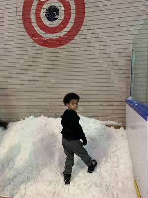 SKATETOWN ICE ARENA - 92 Photos & 143 Reviews - Skating Rinks - 1009 ...