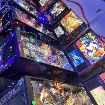 FULL HEARTS ARCADE AND EATS - Updated April 2025 - 49 Photos & 20 ...
