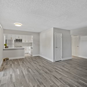 SARATOGA RIDGE APARTMENT HOMES - Updated May 2025 - 138 Photos & 141 ...