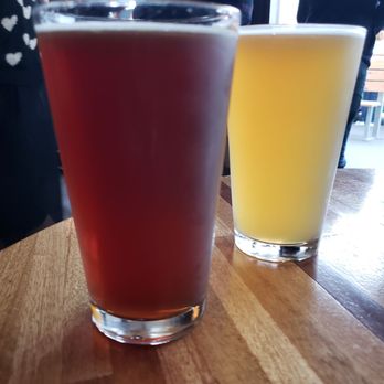 RIDGECREST PUBLIC HOUSE - Updated January 2026 - 66 Photos & 83 ...