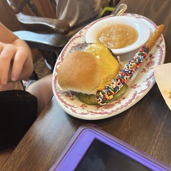 TURNER HALL - Updated September 2025 - 69 Photos & 49 Reviews - 102 S ...