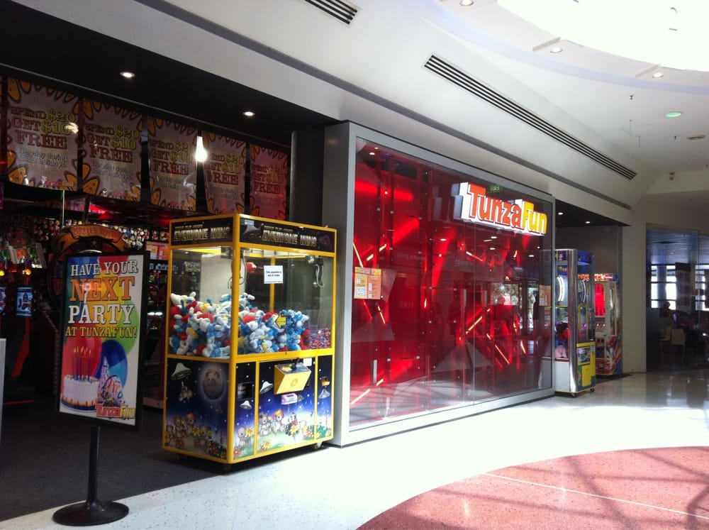 TUNZA FUN FAMILY ENTERTAINMENT CENTRE - Updated August 2024 - 976 North ...
