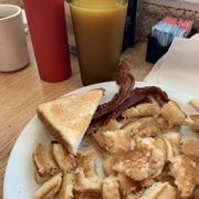 RUSTY PELICAN - 57 Photos & 75 Reviews - 6174 Beatline Rd, Long Beach ...