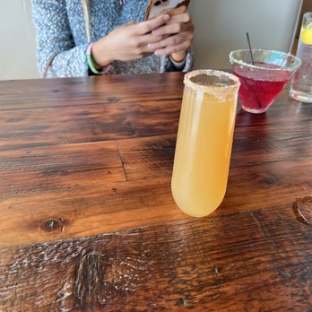 BUBBLY HEN - Updated August 2024 - 72 Photos & 46 Reviews - 7915 Vaughn ...