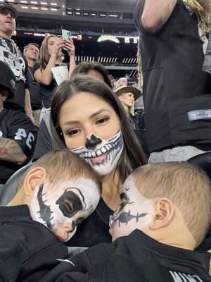 SKIN CITY BODY PAINTING - Updated December 2025 - 129 Photos & 17 ...