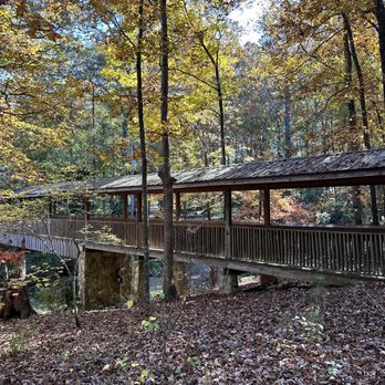 DAUSET TRAILS NATURE CENTER - Updated October 2025 - 46 Photos & 19 ...