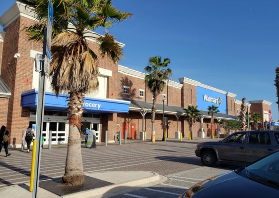 WALMART SUPERCENTER - 71 Photos & 51 Reviews - 9890 Hutchinson Park Dr ...