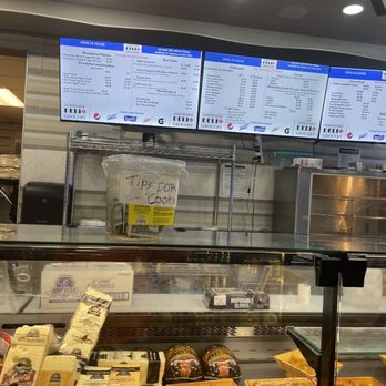 NORTHSIDE DELI, GROCERY AND HOT FOOD - Updated October 2025 - 37 Photos ...