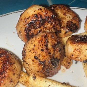 ON THE HALF SHELL - Updated January 2026 - 69 Photos & 133 Reviews ...