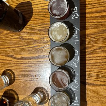 GLACIER BREWHOUSE - Updated January 2025 - 3179 Photos & 2904 Reviews ...