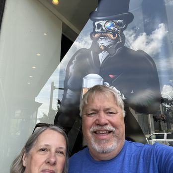 WICKED WARREN’S - Updated August 2025 - 89 Photos & 28 Reviews - 119 W ...