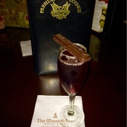 PRESIDENTIAL LOUNGE - Updated July 2024 - 457 Photos & 334 Reviews ...