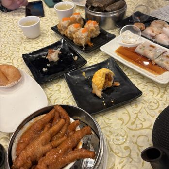 LUNASIA DIMSUM HOUSE - Updated July 2025 - 6858 Photos & 2302 Reviews ...