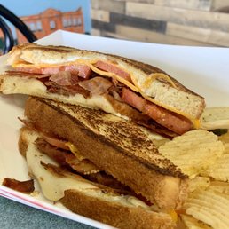 THE COLOSSAL SANDWICH SHOP - 274 Photos & 418 Reviews - 1220 Airport ...