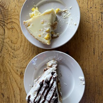 YOU NEED PIE DINER & BAKERY - Updated July 2024 - 305 Photos & 456 ...