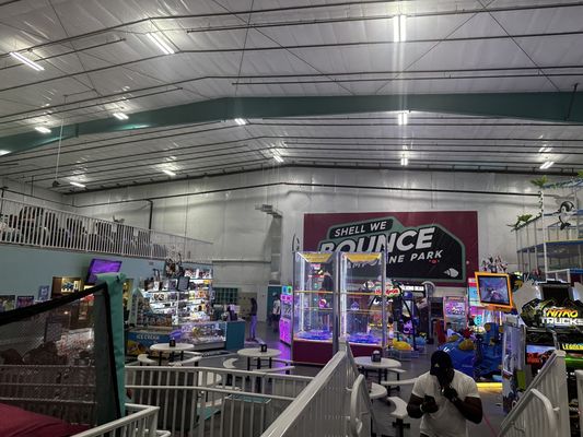 SHELL WE BOUNCE - Updated January 2026 - 85 Photos & 50 Reviews - 32295 ...