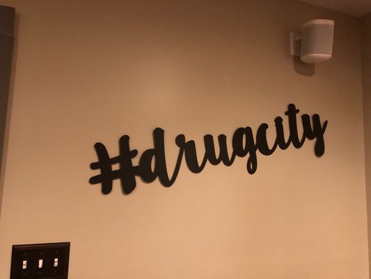 DRUG CITY PHARMACY - 32 Photos & 24 Reviews - 2805 N Point Rd, Dundalk ...