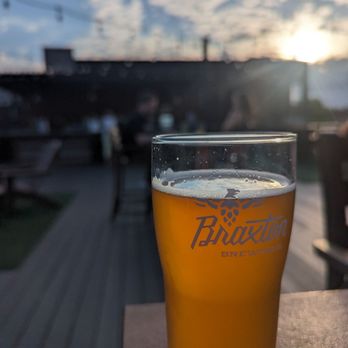 BRAXTON BREWING COMPANY - Updated February 2025 - 551 Photos & 320 ...