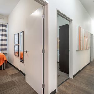 THE RIVE EUGENE - Updated June 2025 - 700 E Broadway, Eugene, Oregon ...