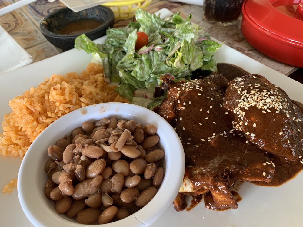 DOS BOTELLAS - 14 Photos & 17 Reviews - 3427 Broadway St, American ...