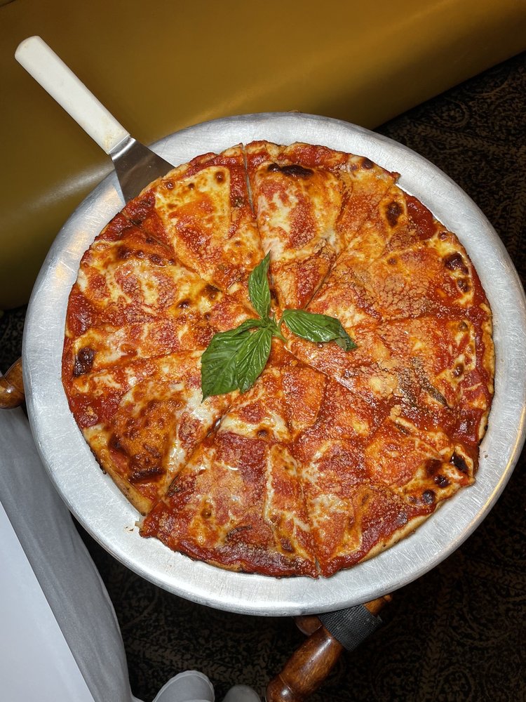 EMILIO’S PIZZERIA & RISTORANTE - Updated November 2025 - 370 Photos ...