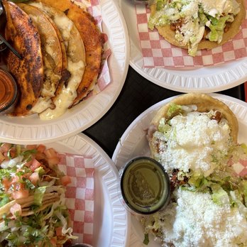 EL PIQUE - WILMINGTON - Updated December 2025 - 138 Photos & 211 ...