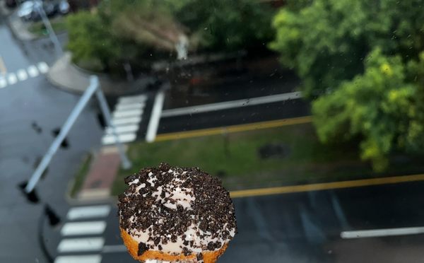 EIGHTY 8 DONUTS CAFE - Updated September 2025 - 84 Photos & 48 Reviews ...