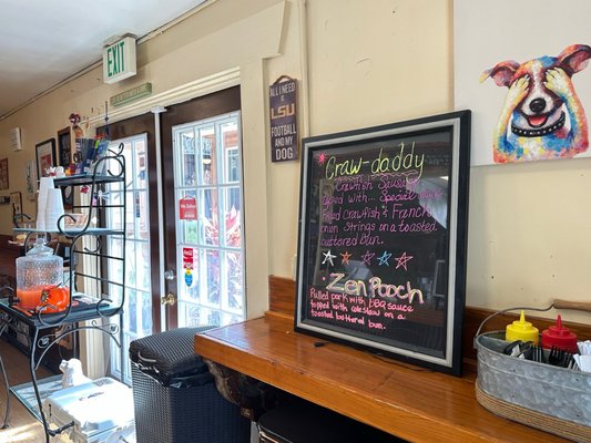 FRANKIE’S DAWG HOUSE - 240 Photos & 156 Reviews - 2318 Cedardale Ave ...