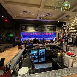 THE COMMON TABLE - Updated June 2025 - 993 Photos & 806 Reviews - 6740 ...