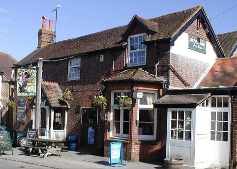 THE ROYAL OAK BARCOMBE - Updated December 2025 - High Street, Lewes ...