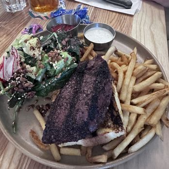 BIRDIES EATS & DRINKS - Updated August 2024 - 223 Photos & 45 Reviews ...