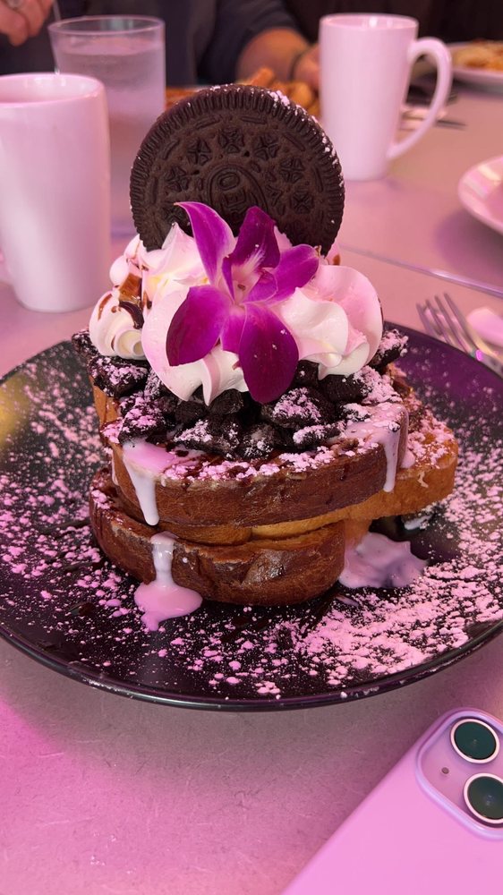 PINK CADILLAC DINER - 77 Photos & 134 Reviews - 3801 Atlantic Ave ...