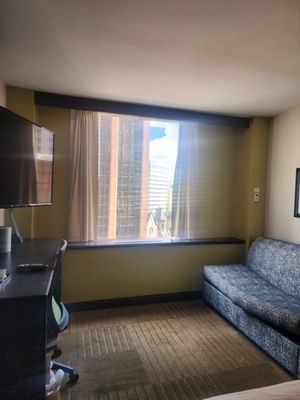 HOLIDAY INN EXPRESS DENVER DOWNTOWN - Updated October 2025 - 117 Photos ...