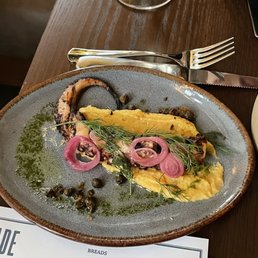 TRADE - Updated October 2025 - 540 Photos & 720 Reviews - 540 Atlantic ...