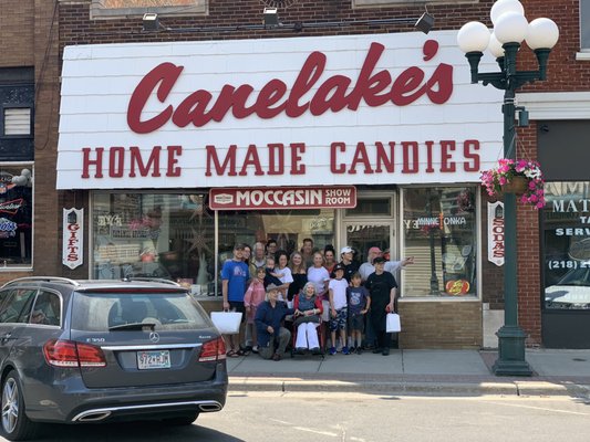 CANELAKES CANDIES - Updated January 2026 - 49 Photos - 414 Chestnut St ...