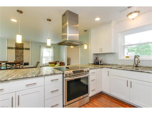 ANNA STAYLOR - ROSE & WOMBLE REALTY - Updated December 2025 - 35 Photos ...