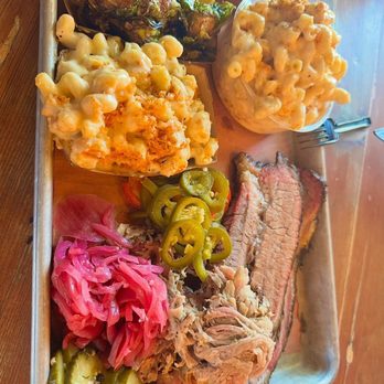 TRUTH BBQ - Updated November 2024 - 2050 Photos & 1089 Reviews - 110 S ...
