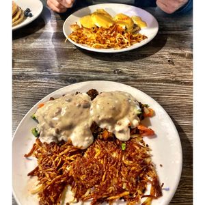 AVVIO - Updated January 2025 - 163 Photos & 159 Reviews - 4358 N Elston ...