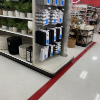 TARGET - Updated January 2026 - 39 Photos & 11 Reviews - 811 Town ...