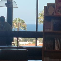ENCINITAS LIBRARY - 111 Photos & 113 Reviews - 540 Cornish Dr ...